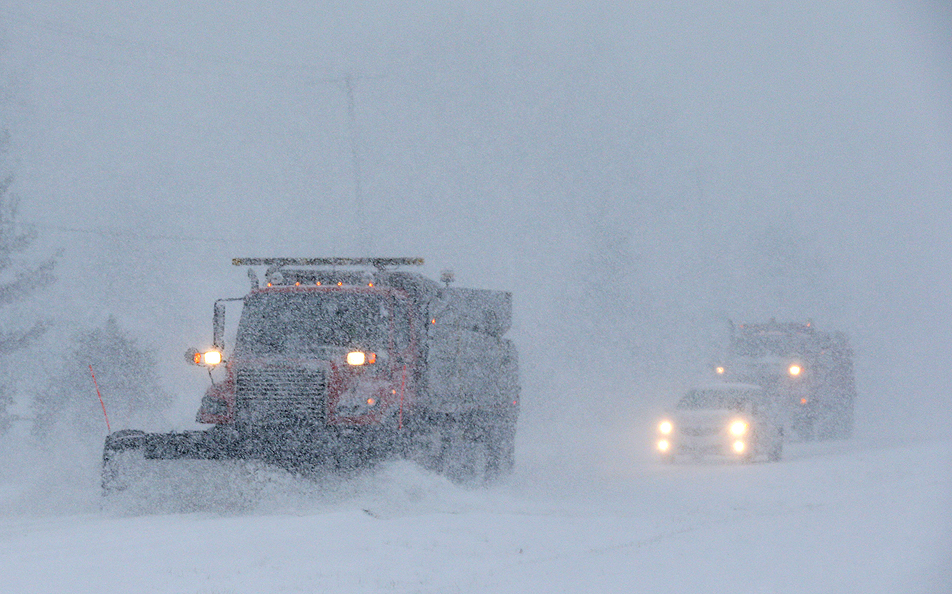 Major snowstorm blows into Minnesota after devastating Midwest ...